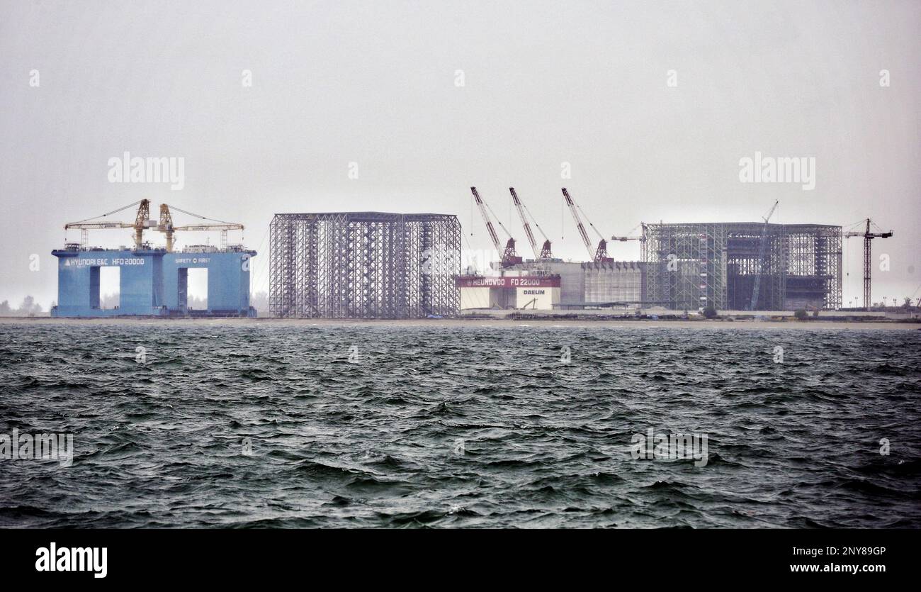 Floating docks and frames constructed for the fabrication of caissons ...