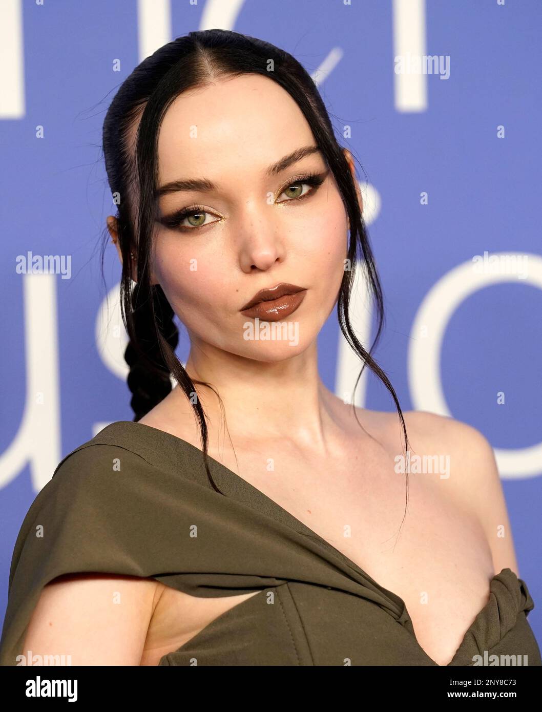 Dove Cameron poses at the 2023 Billboard Women in Music Awards ...