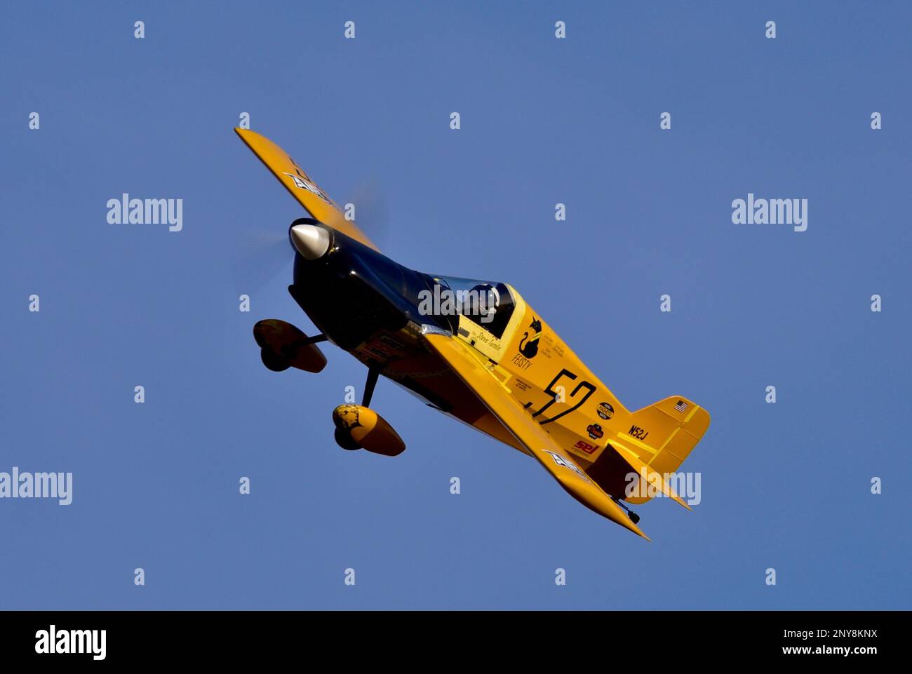 Bronze formula one race hi-res stock photography and images - Alamy