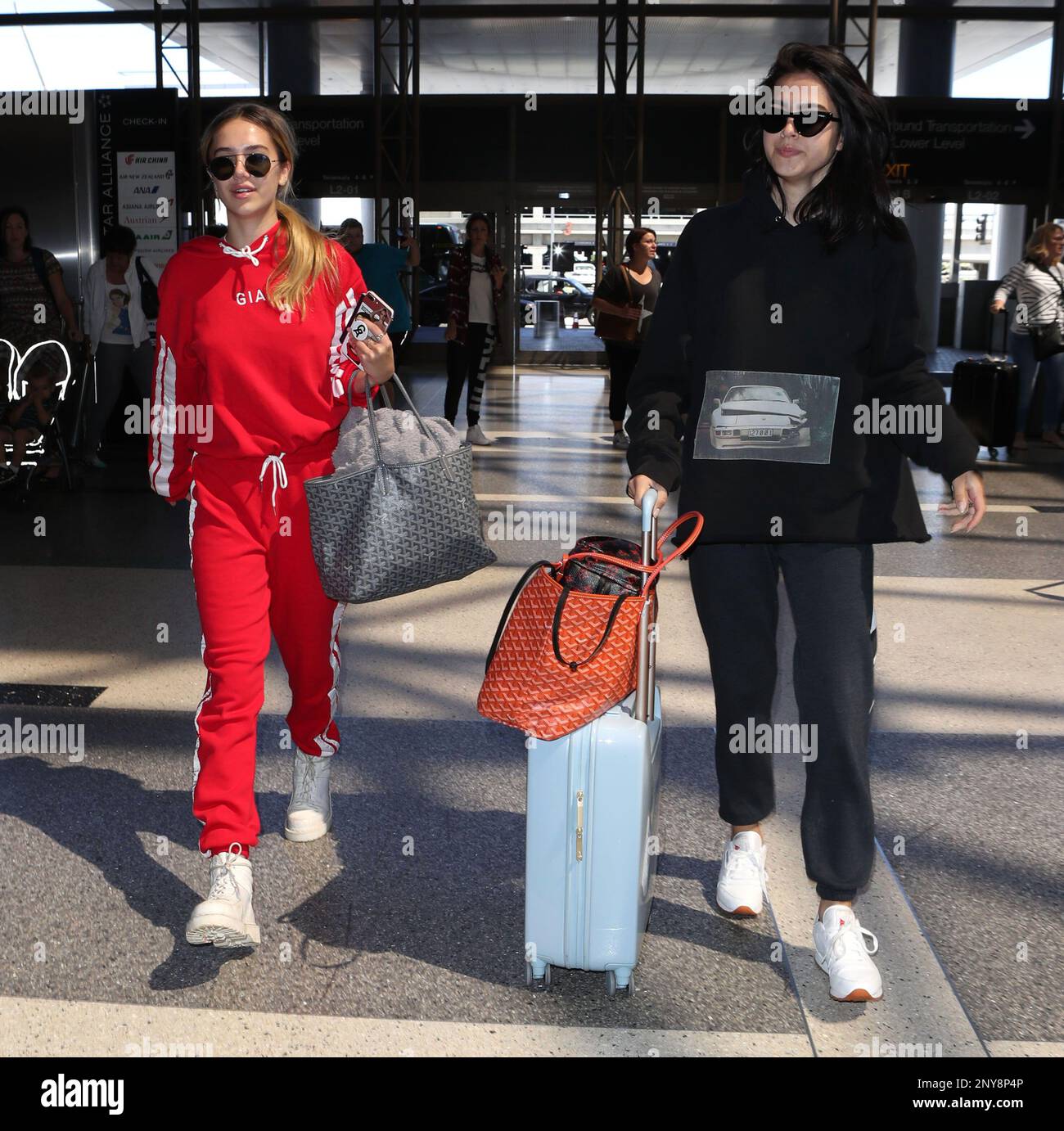 Photo by: STRF/STAR MAX/IPx20179/21/17Delilah Belle Hamlin (L) and ...