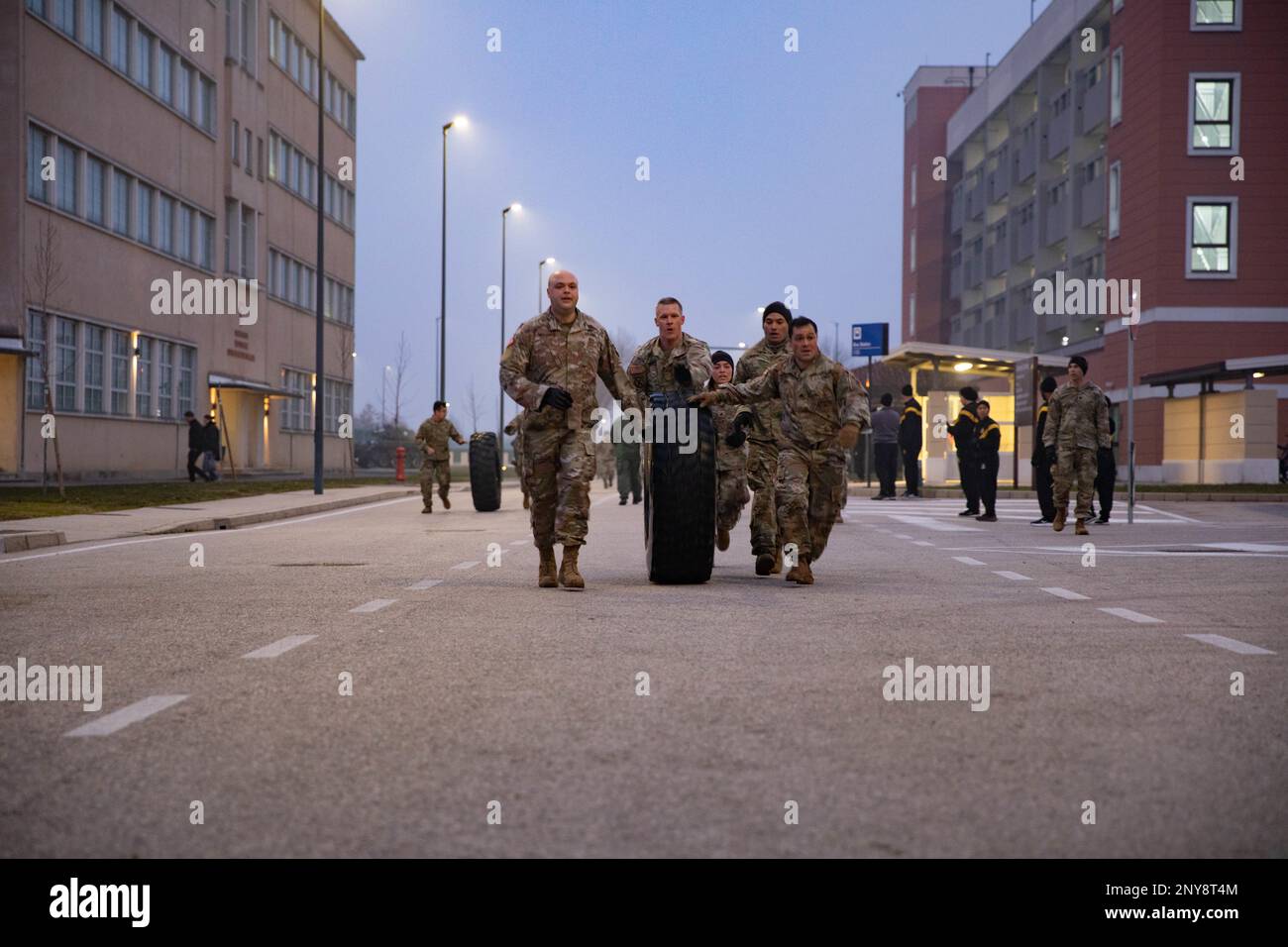 U.S. Army Southern European Task Force, Africa (SETAF-AF) Soldiers ...