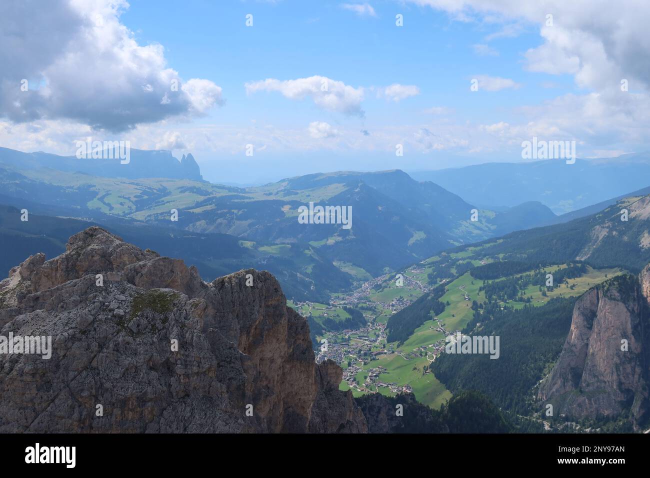dolomites panoramic views climbing outdoor europe Stock Photo - Alamy