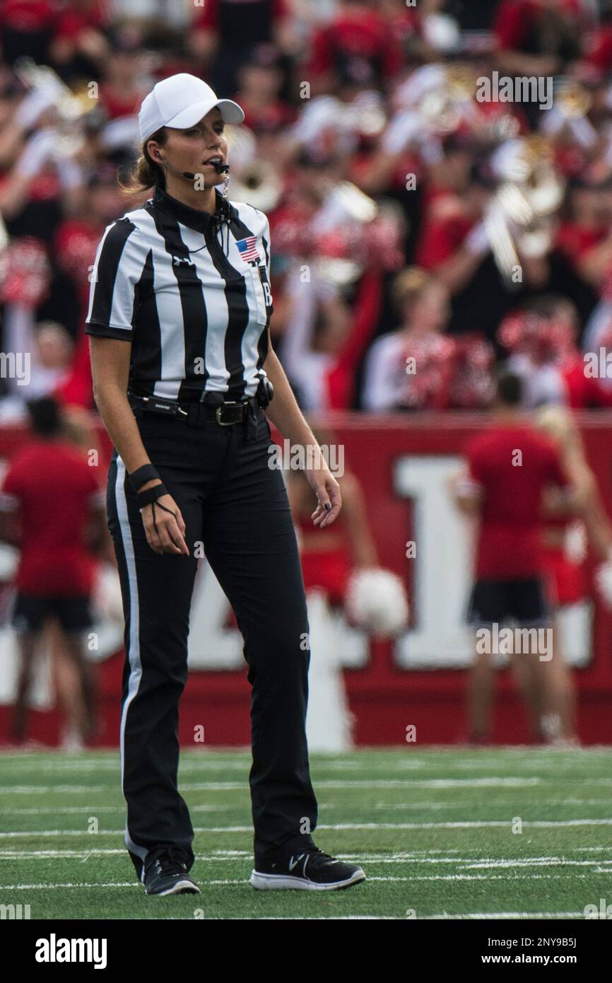 September 16, 2017: Female Big Ten referee Amanda Sauer blows the ...