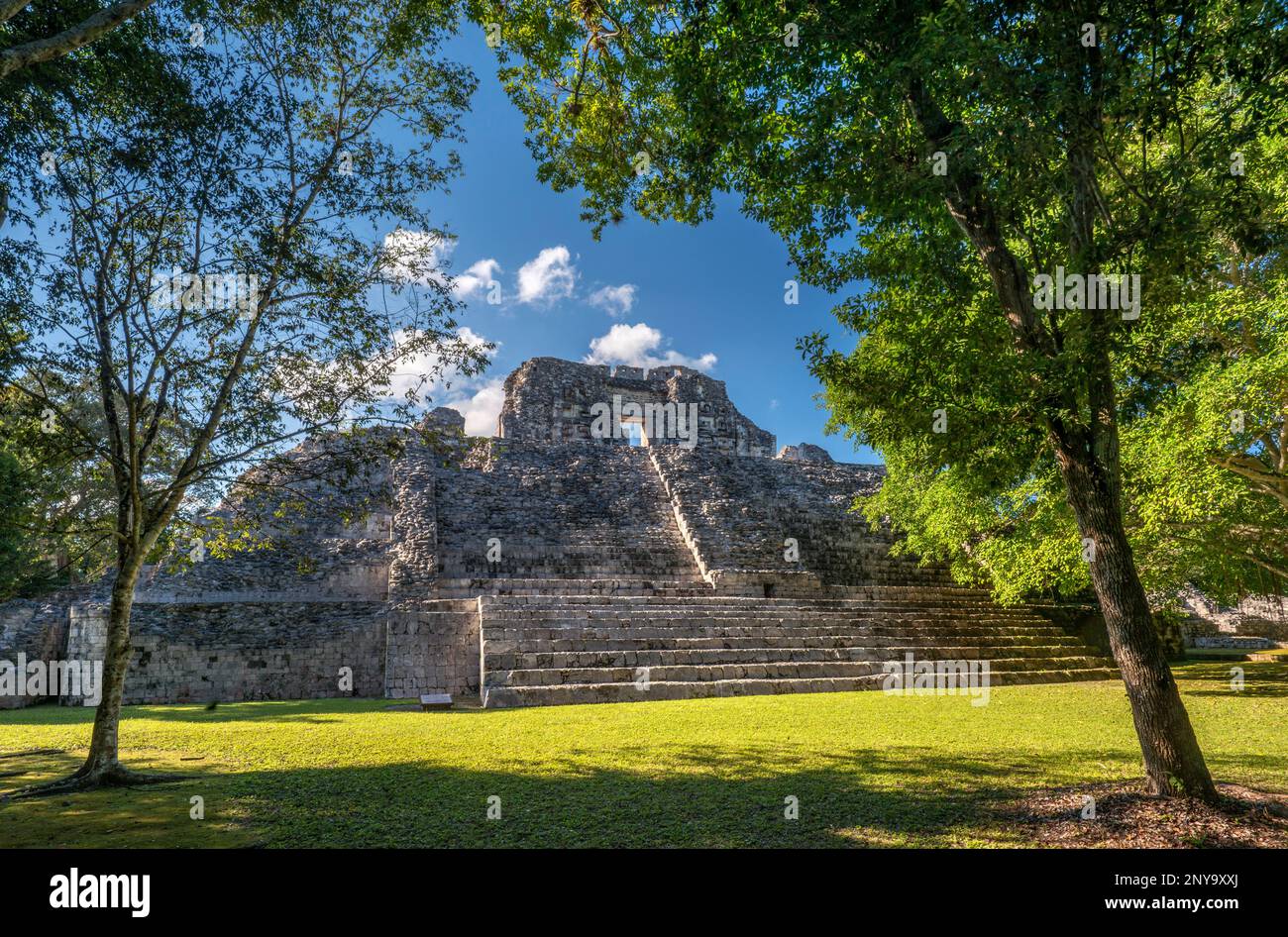 Estructura X (Structure 10), Maya ruins at Becan archaeological site ...