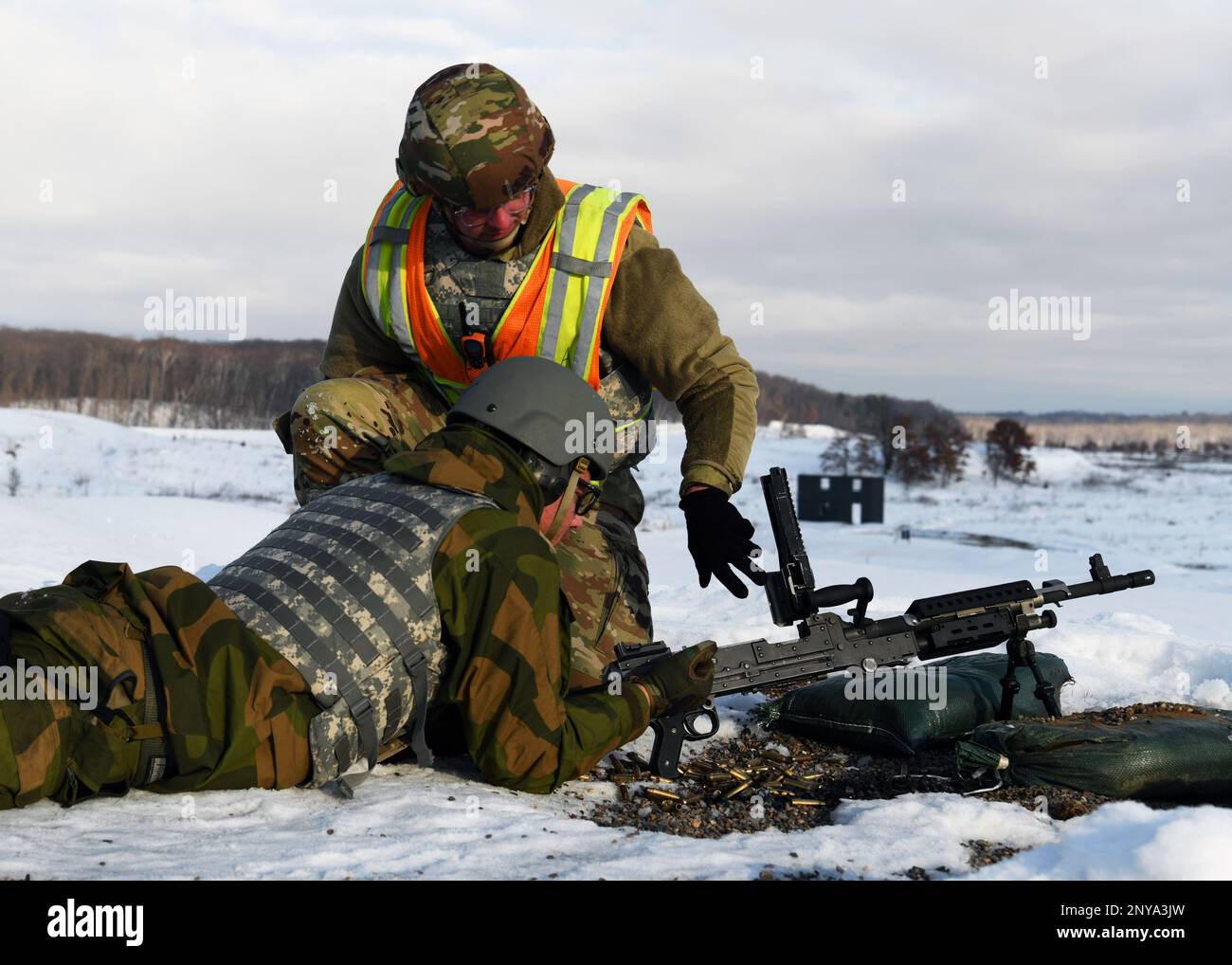 Members of the Norwegian Home Guard conduct crew served weapons ...