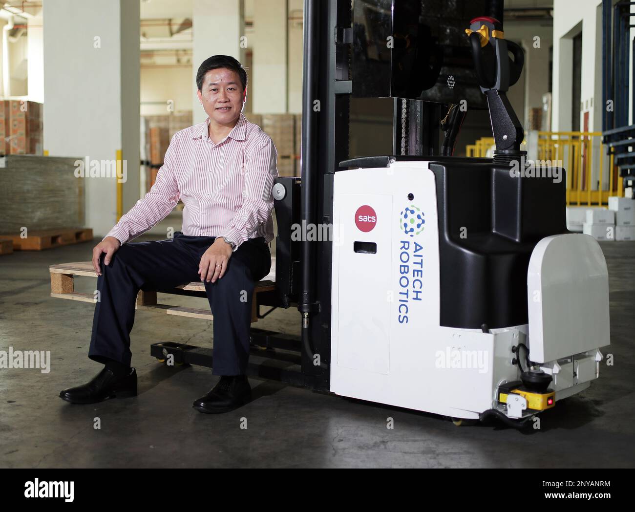 Mr Eric Lee, CEO, Aitech Robotic And Automation Pte Ltd with the Aitech ...