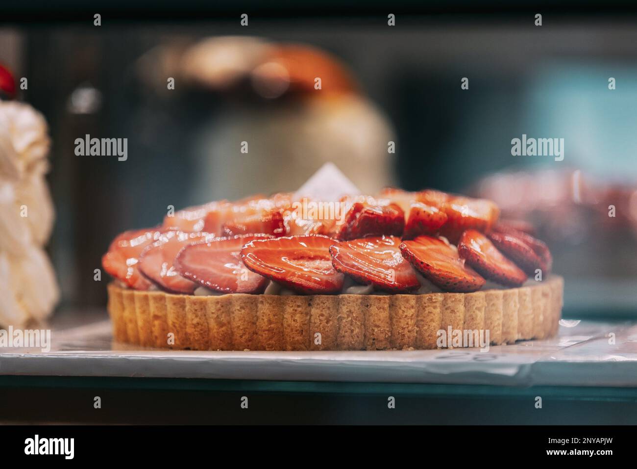 Pie display hi-res stock photography and images - Alamy