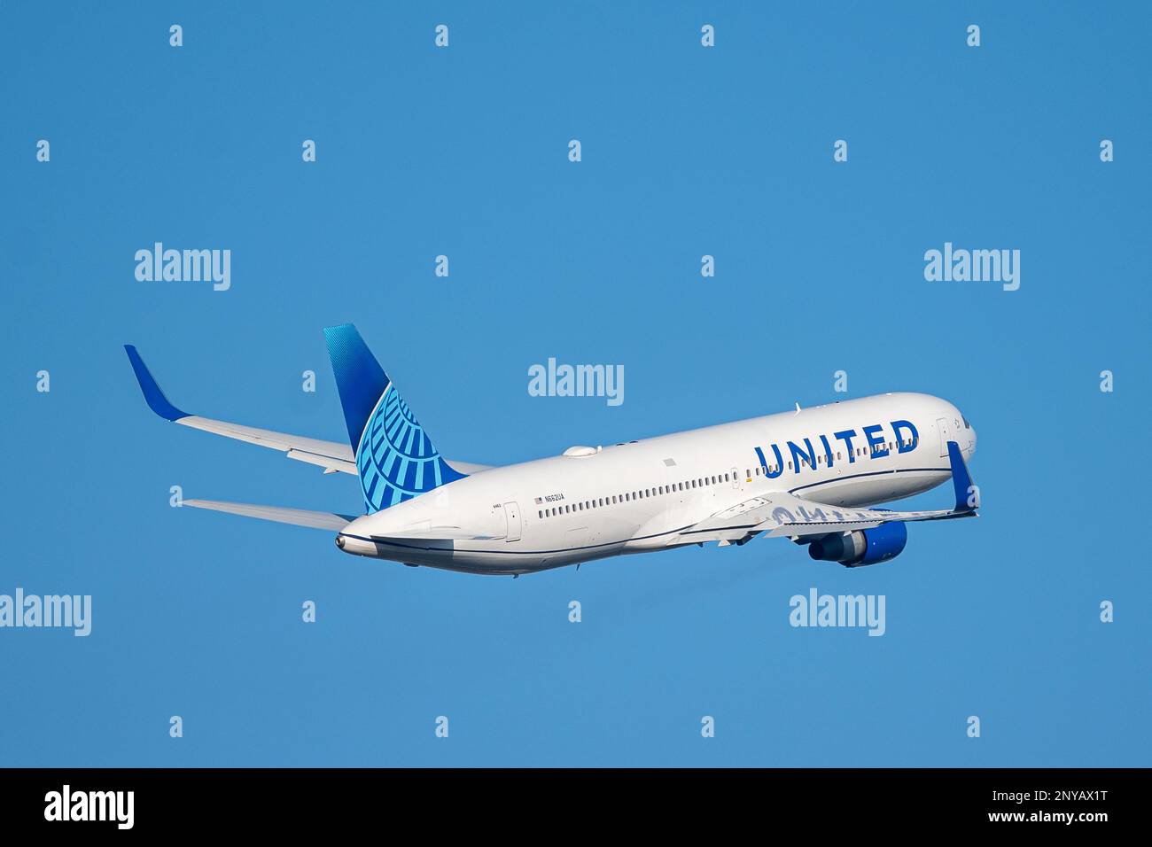 London, UK - February 13, 2023: United Airlines Boeing 737 takes off ...