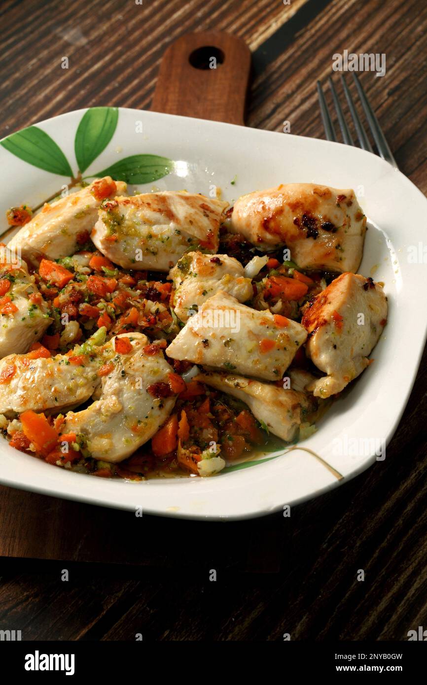 Raw chopped chicken hi-res stock photography and images - Alamy