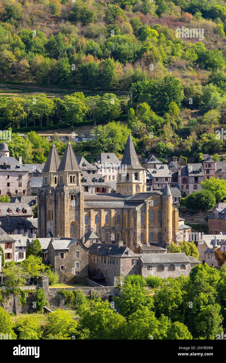 Conques village hi-res stock photography and images - Alamy