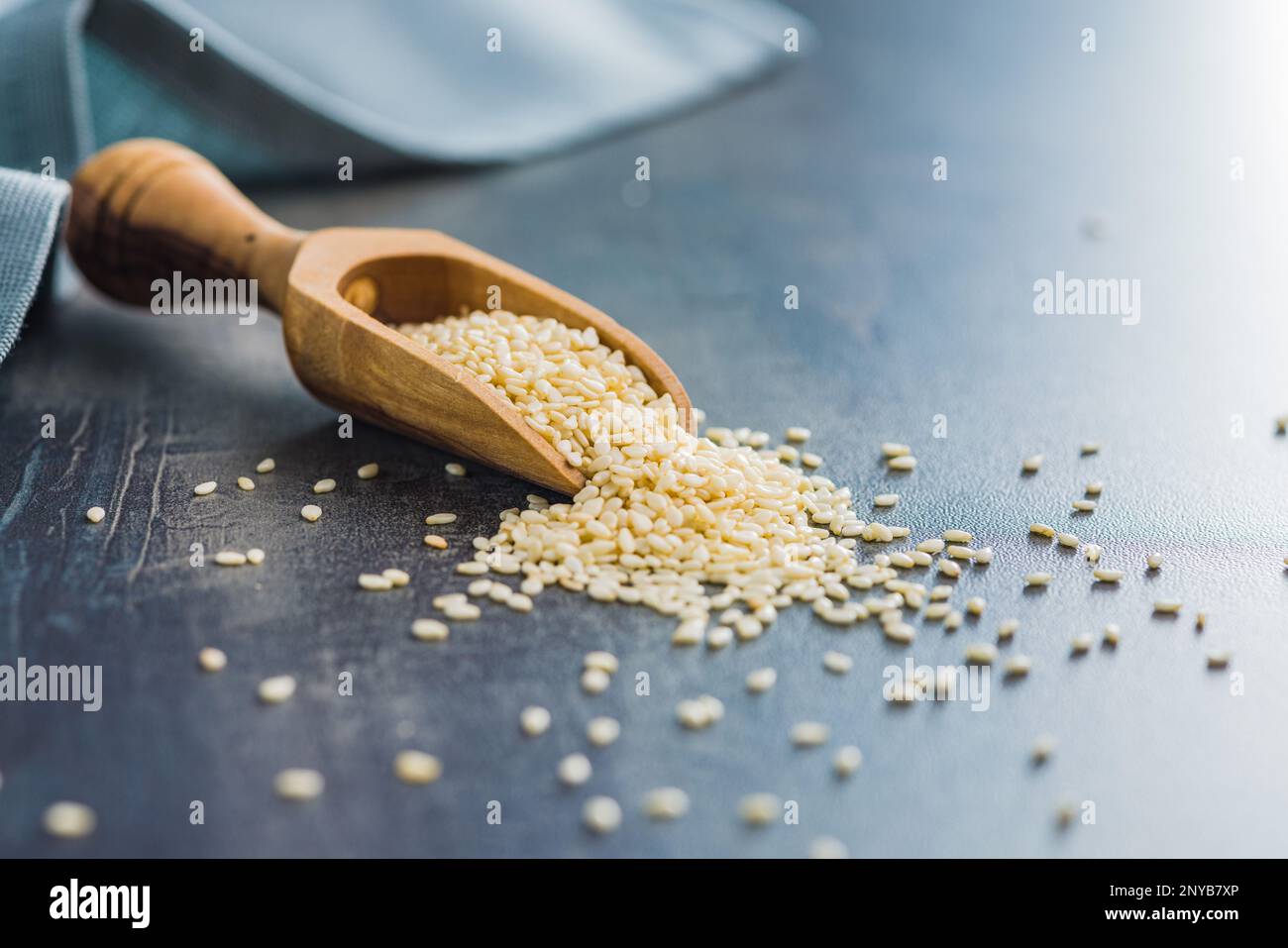 Dried sesame seeds hi-res stock photography and images - Alamy