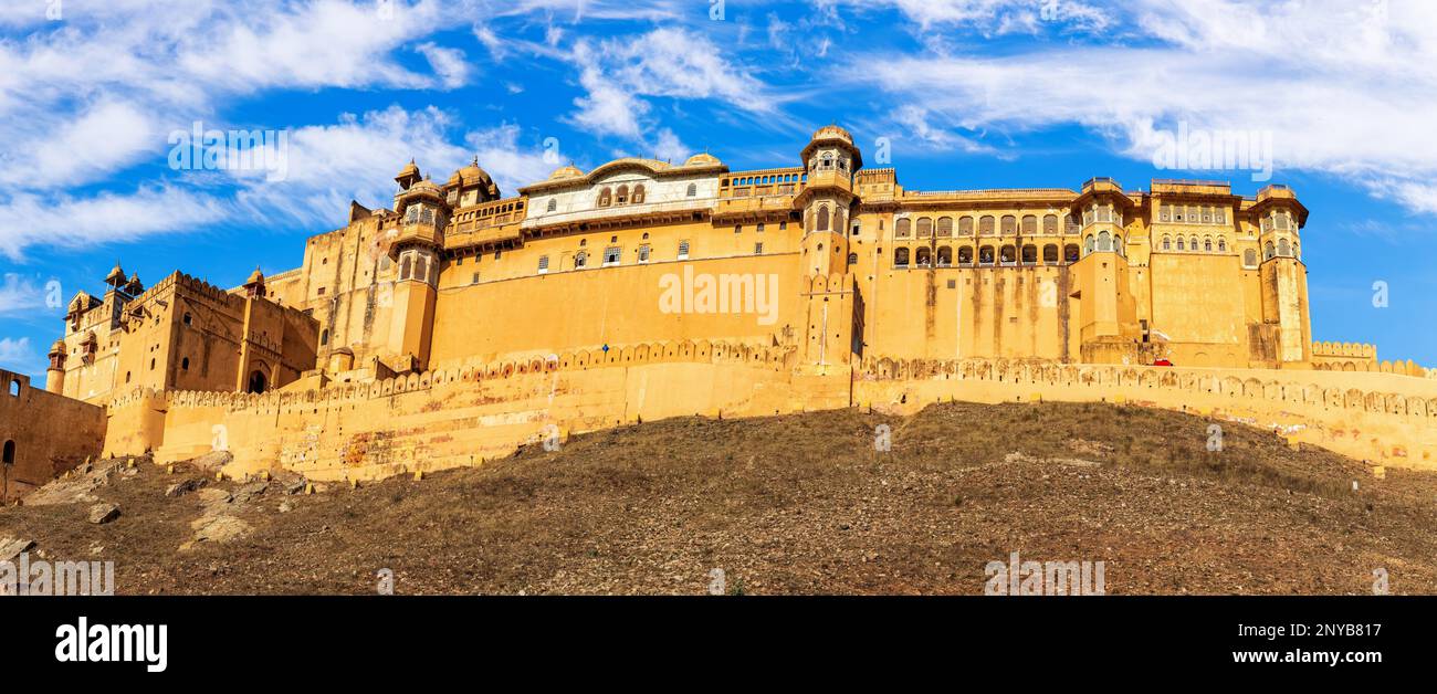 Amber structure hi-res stock photography and images - Alamy