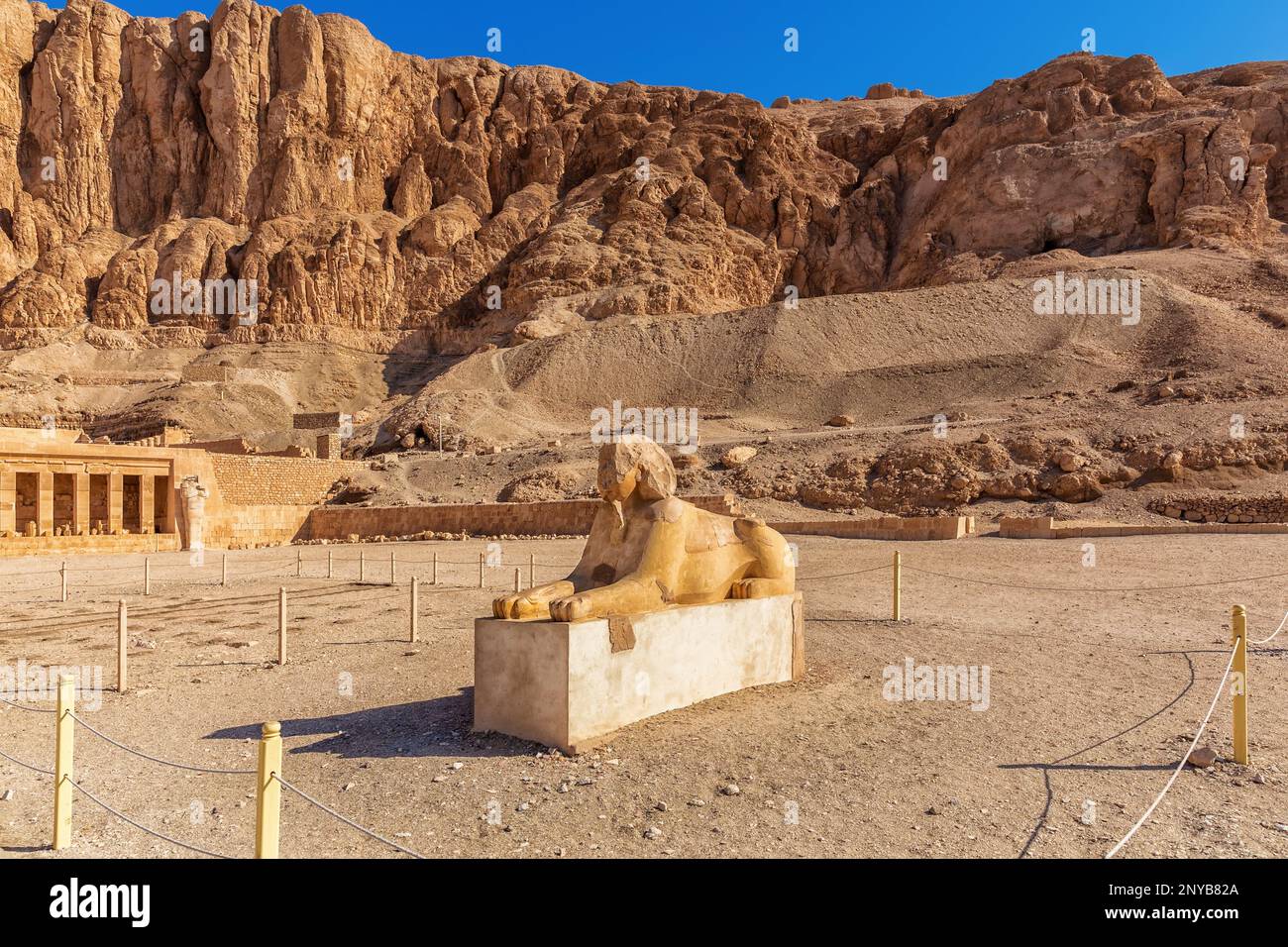Hatshepsut sphinx statue hi-res stock photography and images - Alamy