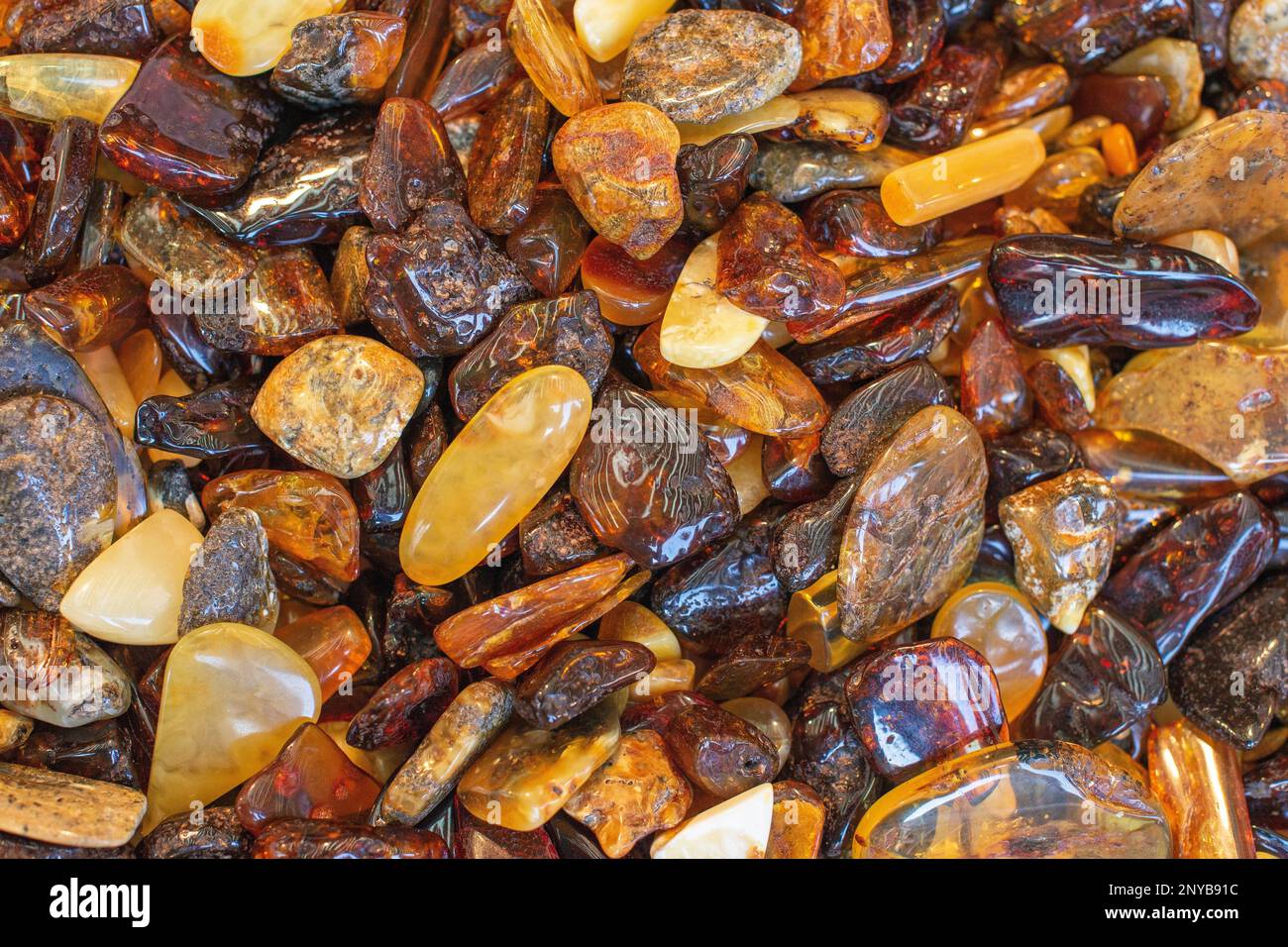 Gem stones group hi-res stock photography and images - Alamy