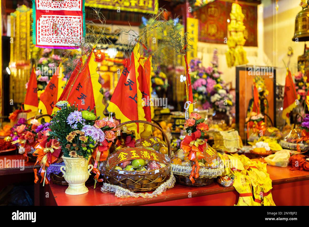 Old chinese temple 19th century hi-res stock photography and images - Alamy