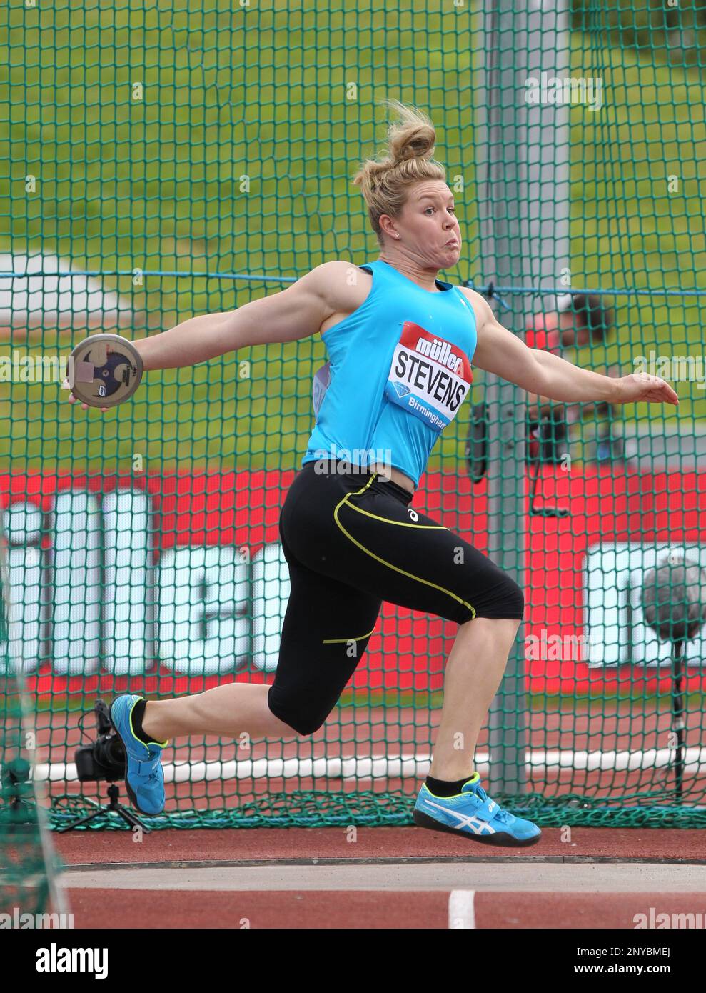 Dani Stevens (AUS) places fourth in the women's discus throw at 212-5 ...