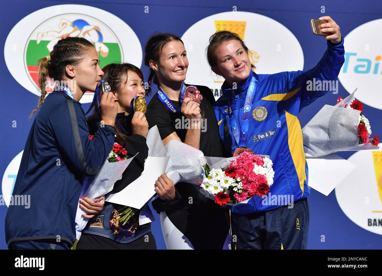 (L to R) Allison Mackenzie Ragan of America, silver, Risako Kawai of ...