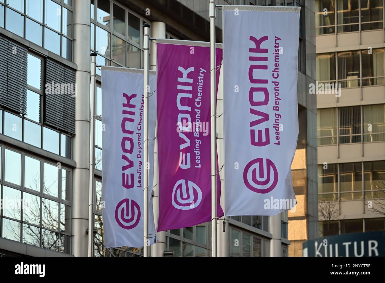 Evonik logo hi-res stock photography and images - Alamy