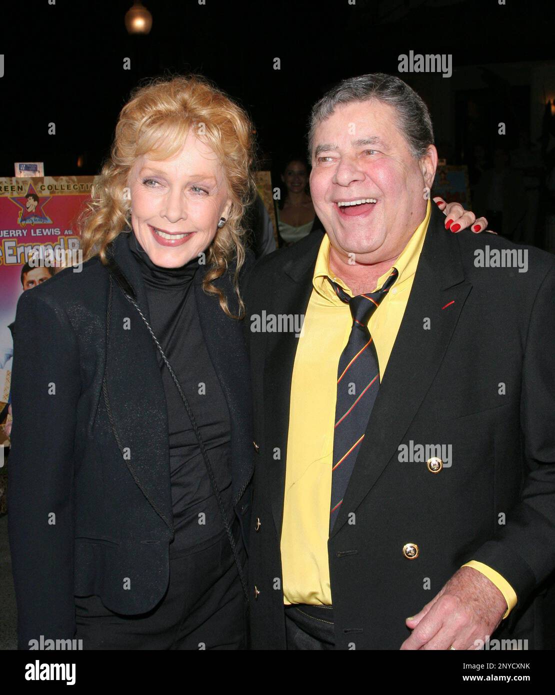 Photo by: Goodwin/STAR MAX/IPx10/12/04Jerry Lewis and Stella Stevens at ...