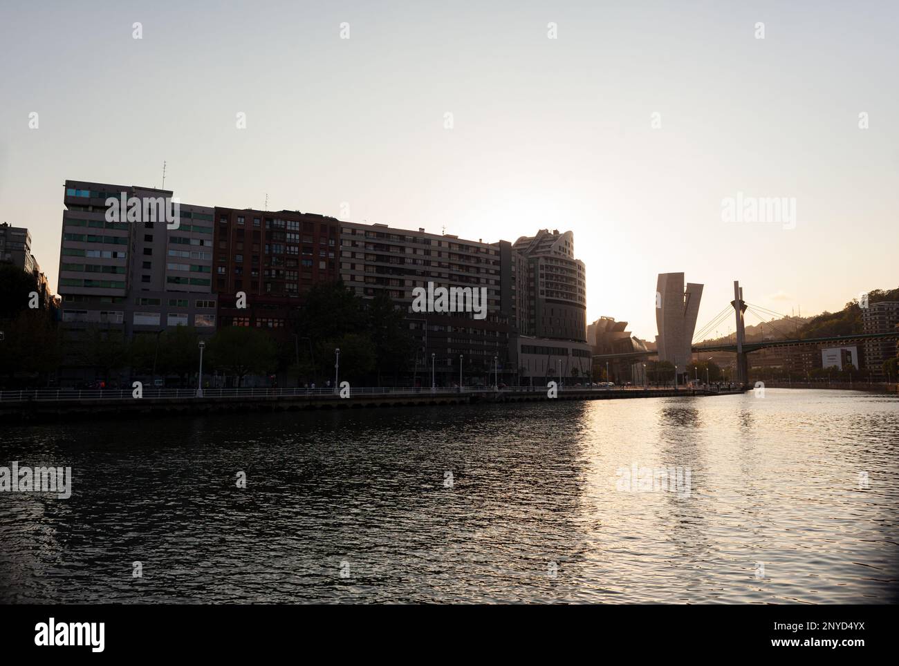 Skyline view nervion river hi-res stock photography and images - Alamy