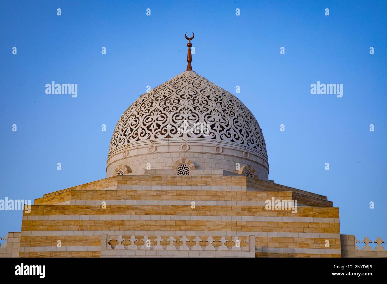 Shaikh Isa Bin Salman Al Khalifa Grand Mosque, Kingdom of Bahrain ...