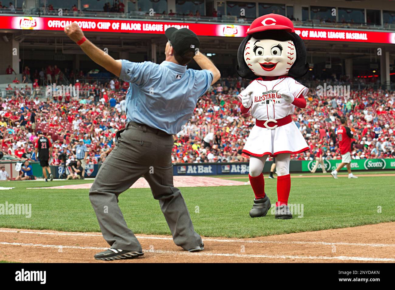 Cincinnati Reds mascot Rosie Red at the MLB All-Star Legends and ...