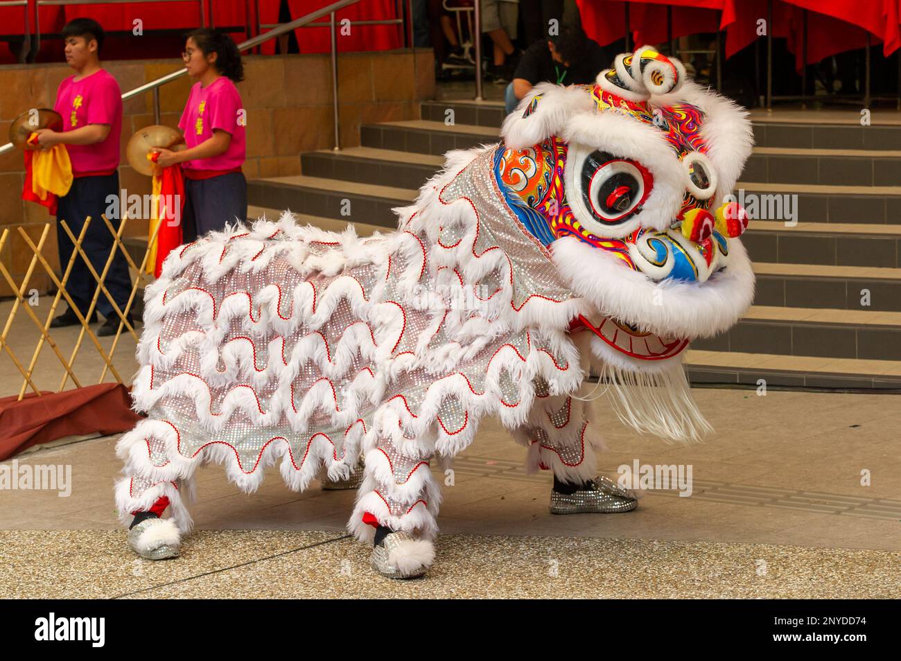 Traditional southern chinese lion dance hi-res stock photography and ...