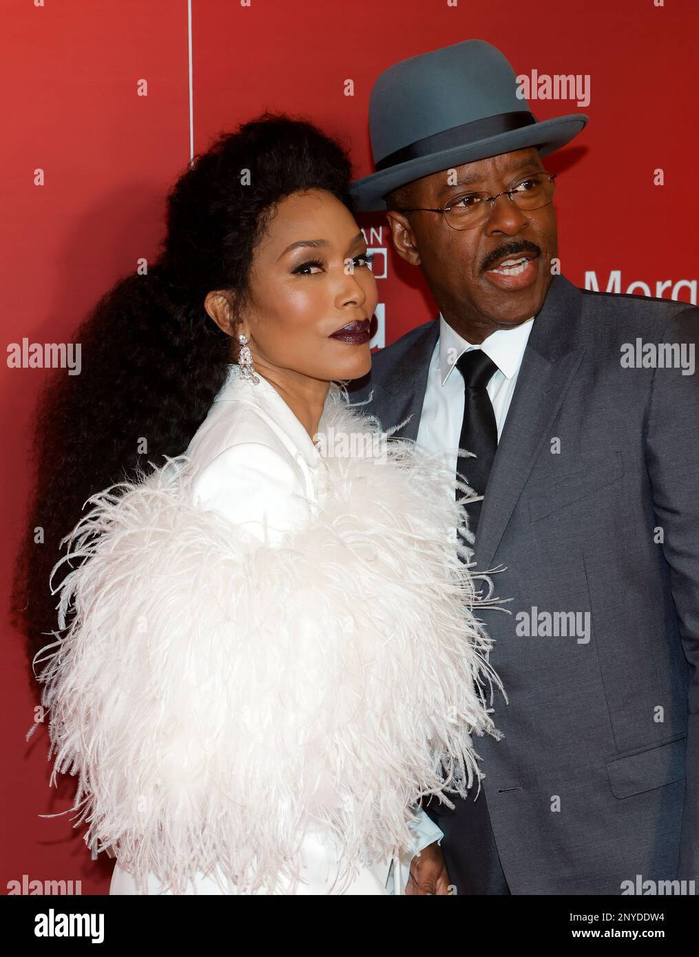 1 March 2023 -Beverly Hills, California - Angela Bassett, Courtney B ...