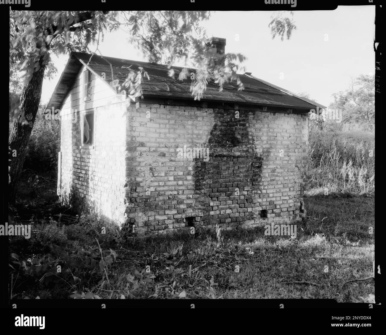 Brickwork spring Black and White Stock Photos & Images - Alamy
