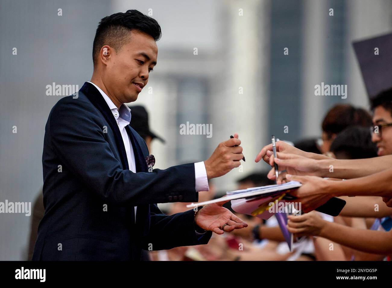 Marco Fu of Hong Kong arrives at the red carpet for the 2017 China ...