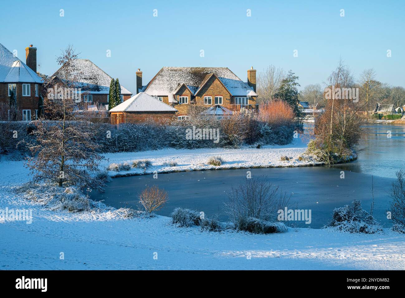 Beautiful neighbourhood hi-res stock photography and images - Alamy