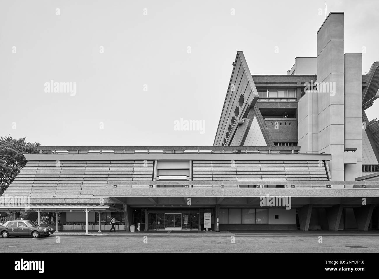 Kyoto International Conference Center, designed by Sachio Otani (1966 ...