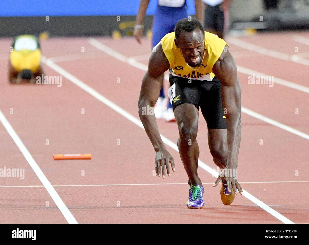 Jamaica's Usain Bolt drops his baton in the Men's 4x100m Relay final ...