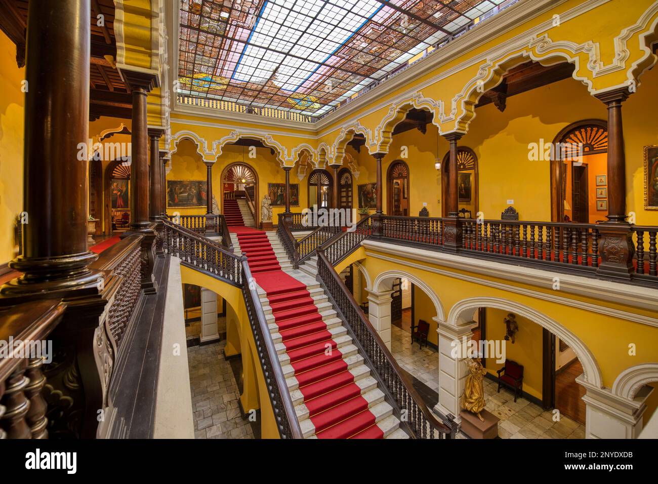 Peru staircase stairway stairs hi-res stock photography and images - Alamy