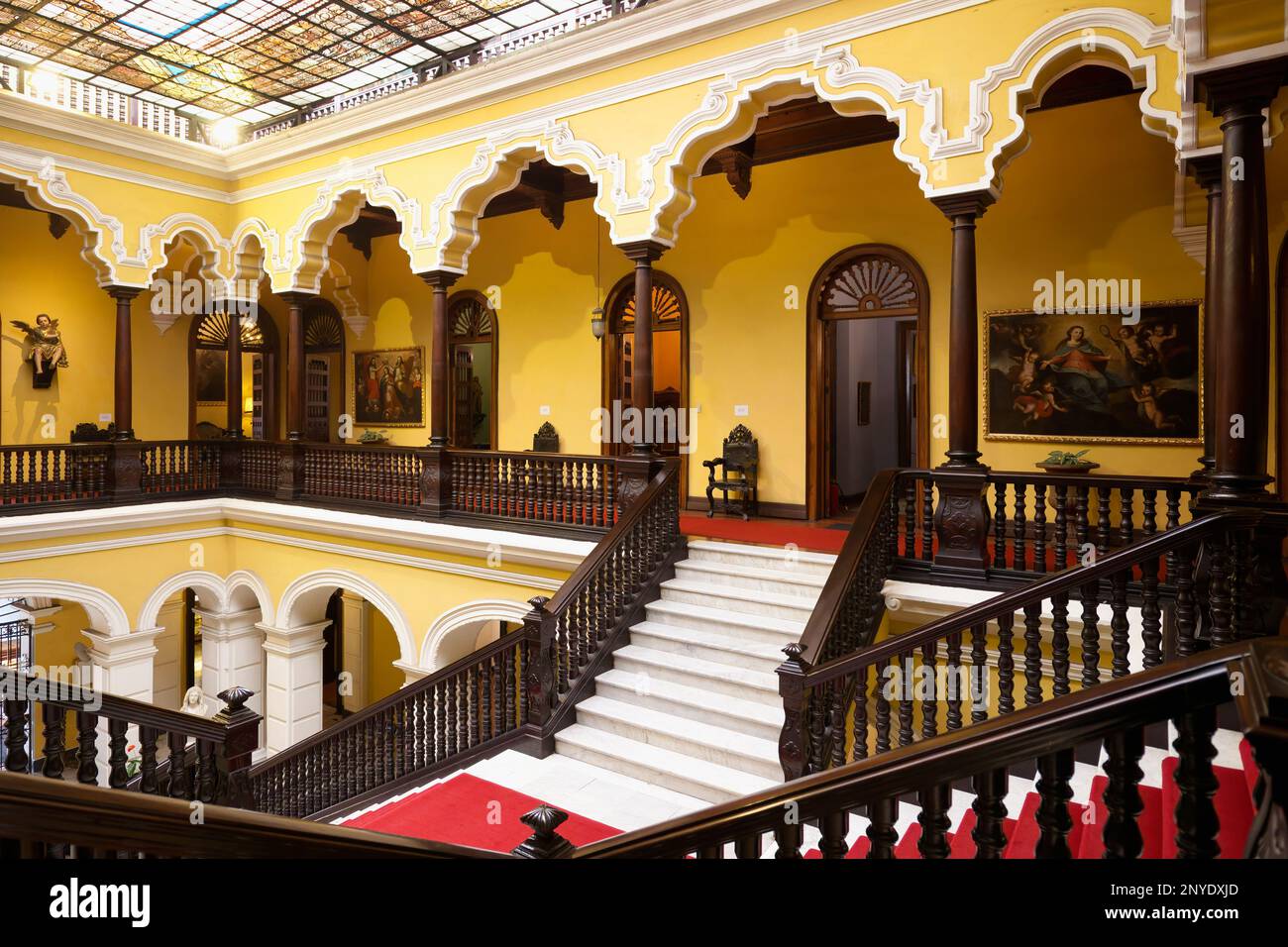 Archbishop's Palace, Main Hall gallery, Lima, Peru Stock Photo - Alamy
