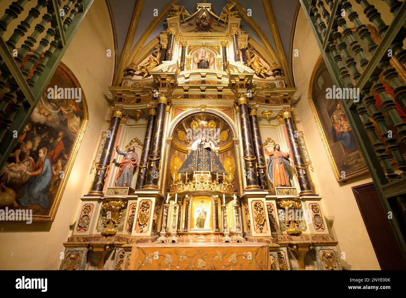Basilica Metropolitan Cathedral of Lima, Side Chapel, Lima, Peru Stock ...