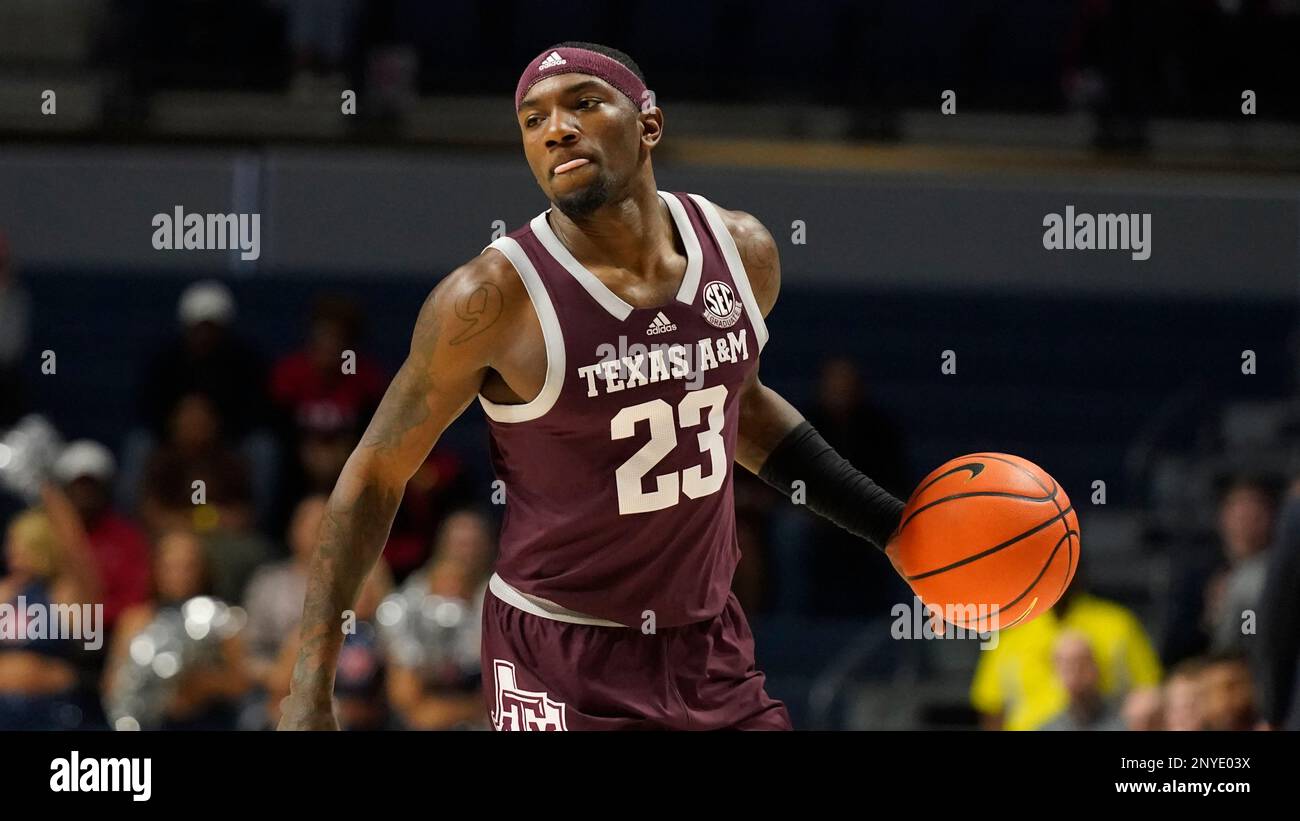 Texas A&M guard Tyrece Radford (23) dribbles up court during an NCAA ...