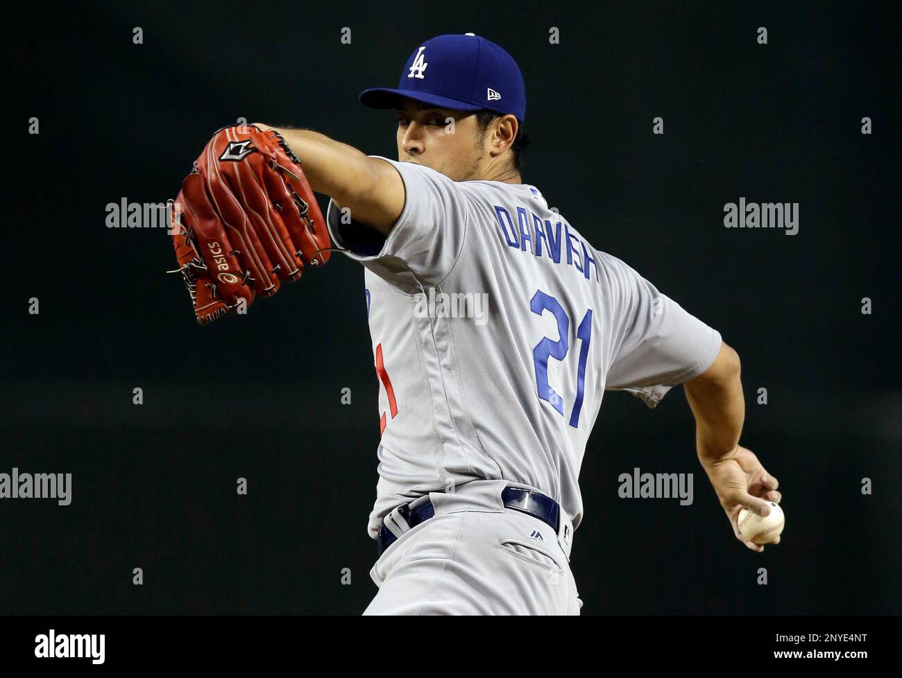 Los Angeles Dodgers starting pitcher Yu Darvish (21) during a MLB ...