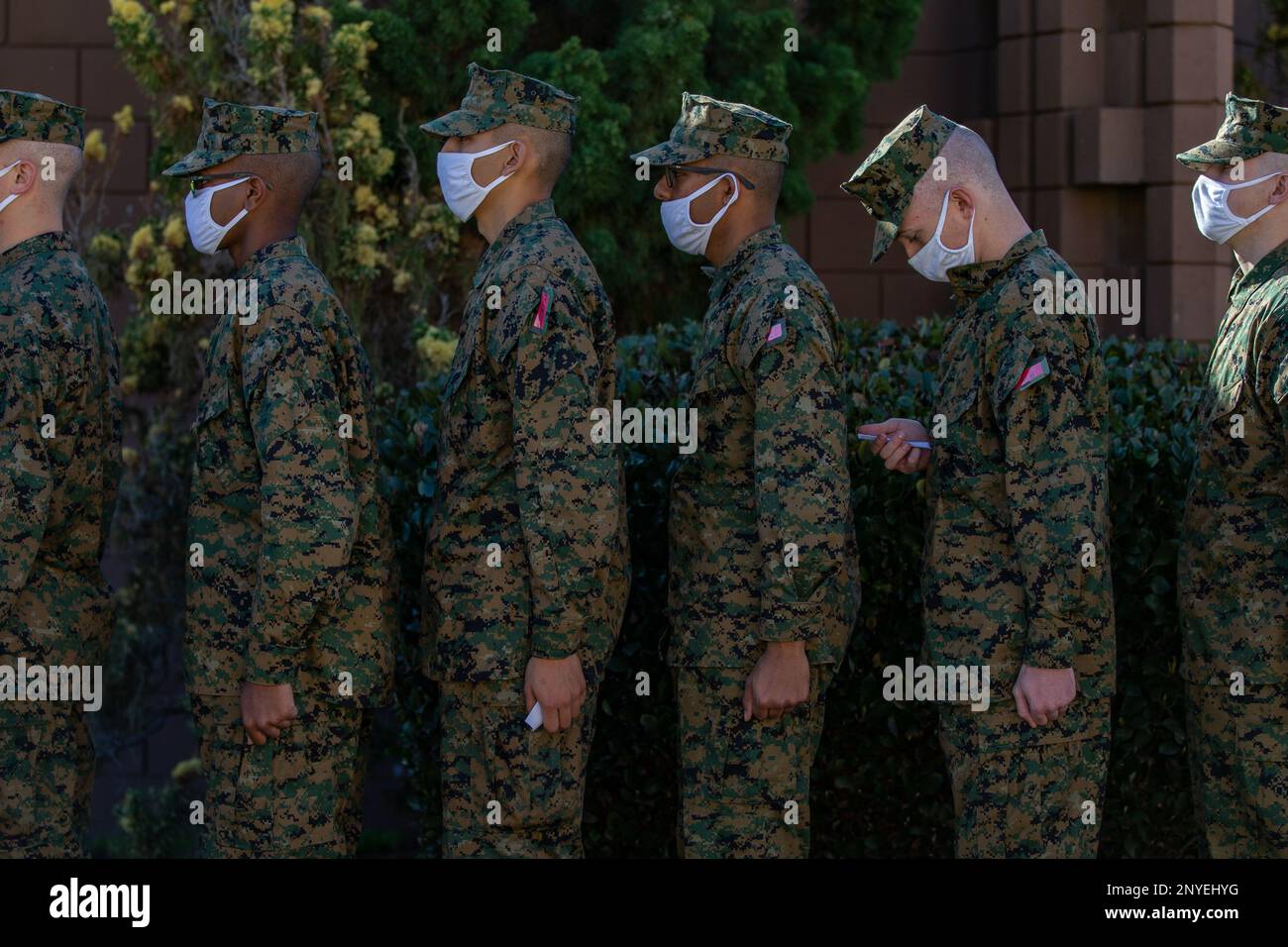 U.S. Marine Corps recruits with Alpha Company, 1st Recruit Training ...