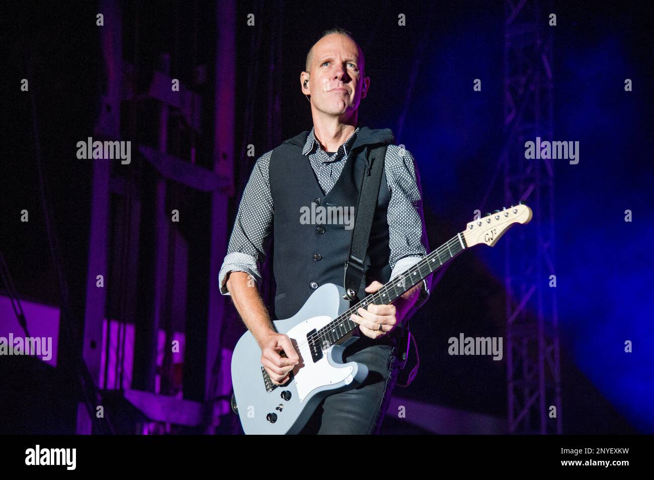 Tom Dumont of No Doubt performs during Riot Fest at Douglas Park on ...