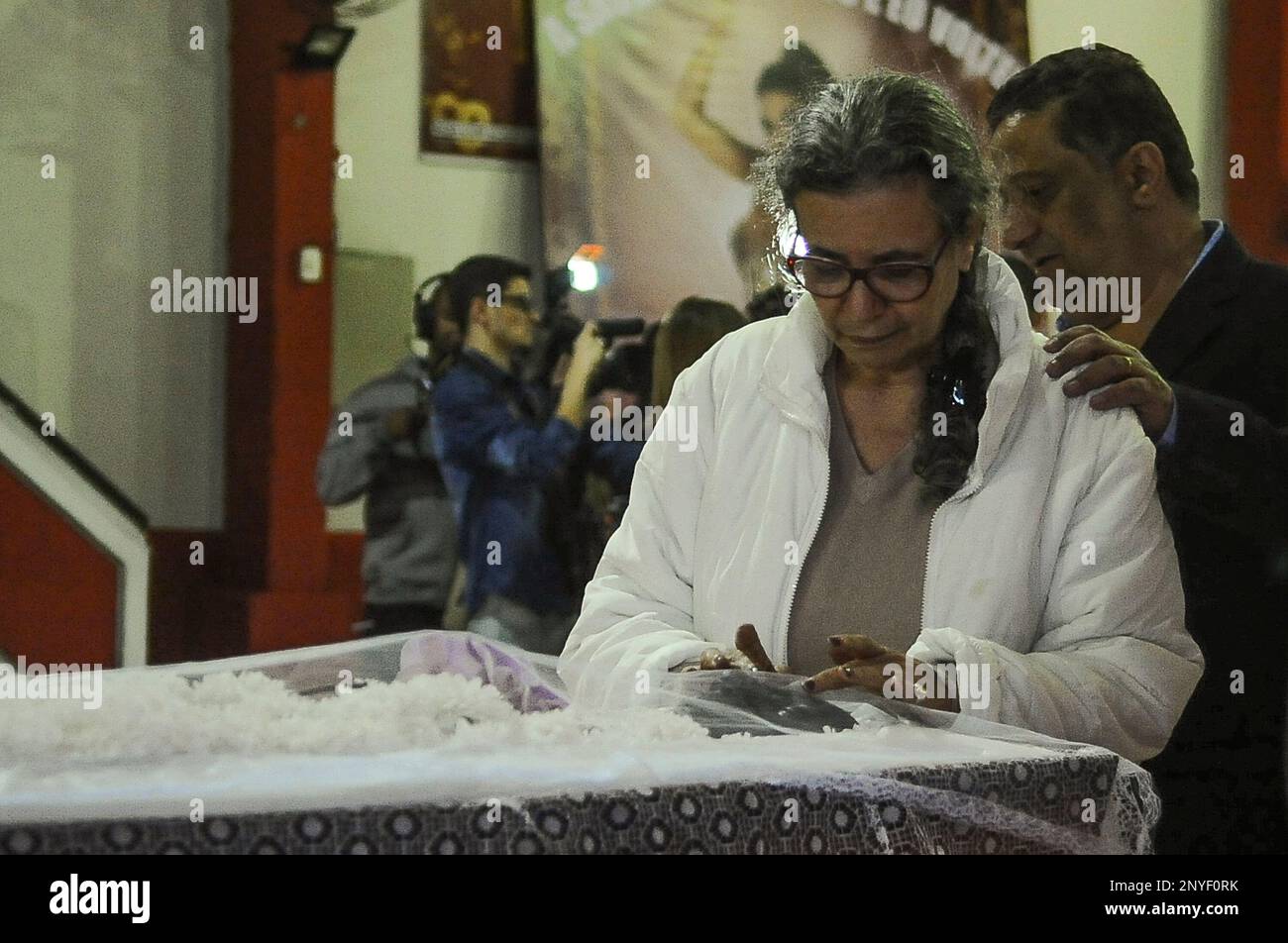 RJ - Rio de Janeiro - 04/08/2017 - Velorio do Singer Luiz Melodia ...