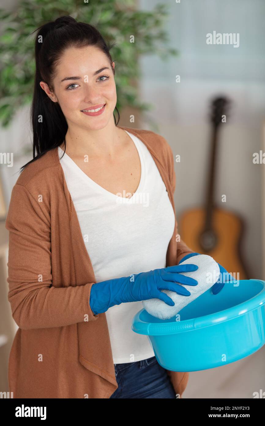 Cleaing spray hi-res stock photography and images - Alamy