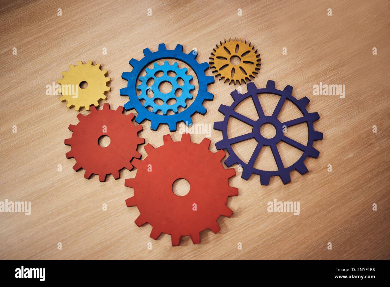 Teamwork collaboration unity corporate gear hi-res stock photography ...