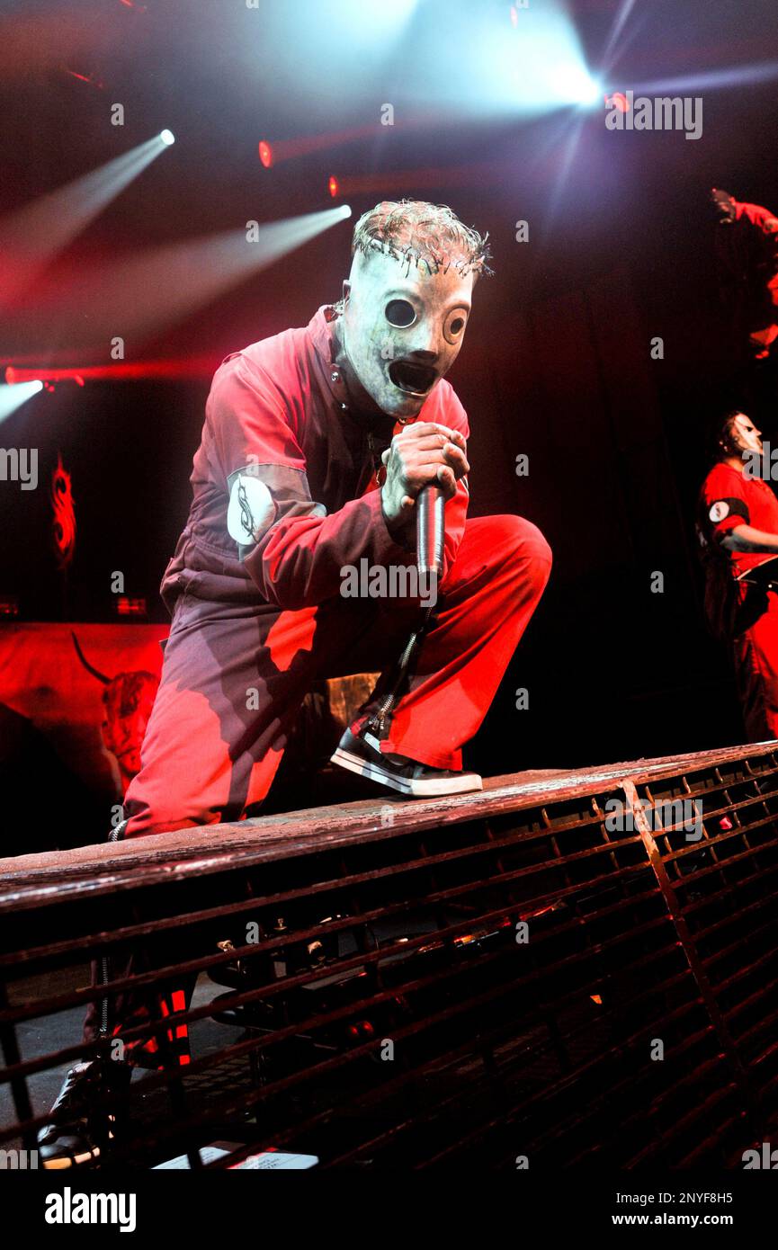 Corey Taylor of Slipknot performs during the Mayhem Music Festival at ...