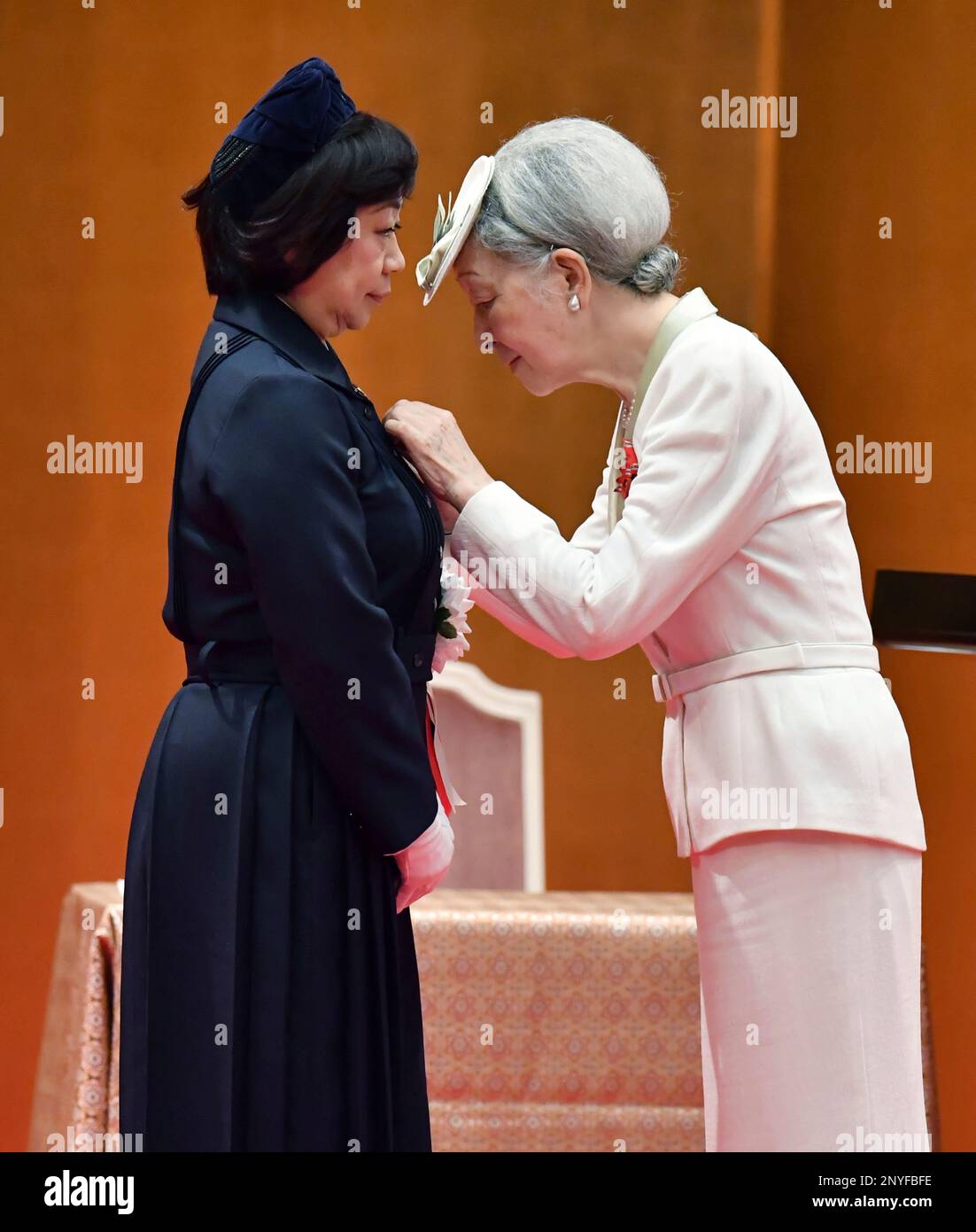 Japanese Empress Michiko (R) attends an award ceremony of the Florence ...
