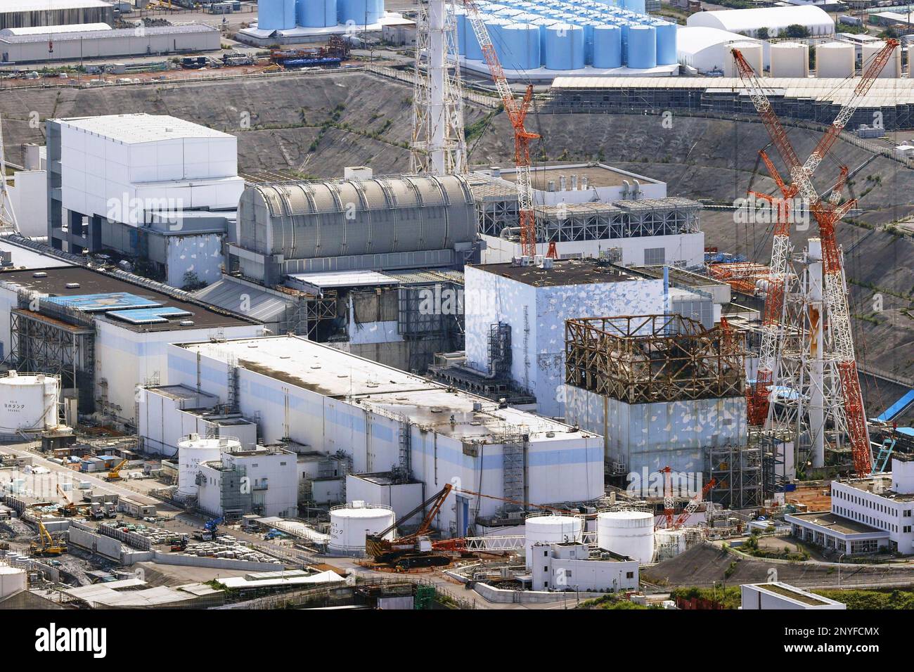This aerial photo shows, from right to left, the Unit 1, 2, 3 and 4 ...