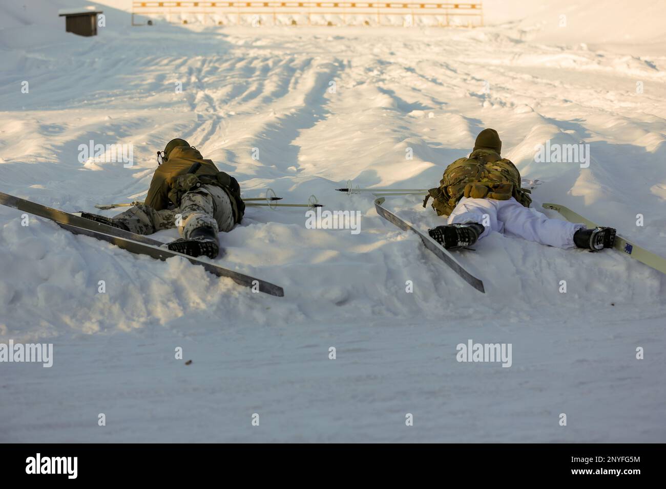 A Finnish soldier and a soldier from Charlie Troop, 3-71 Cavalry ...
