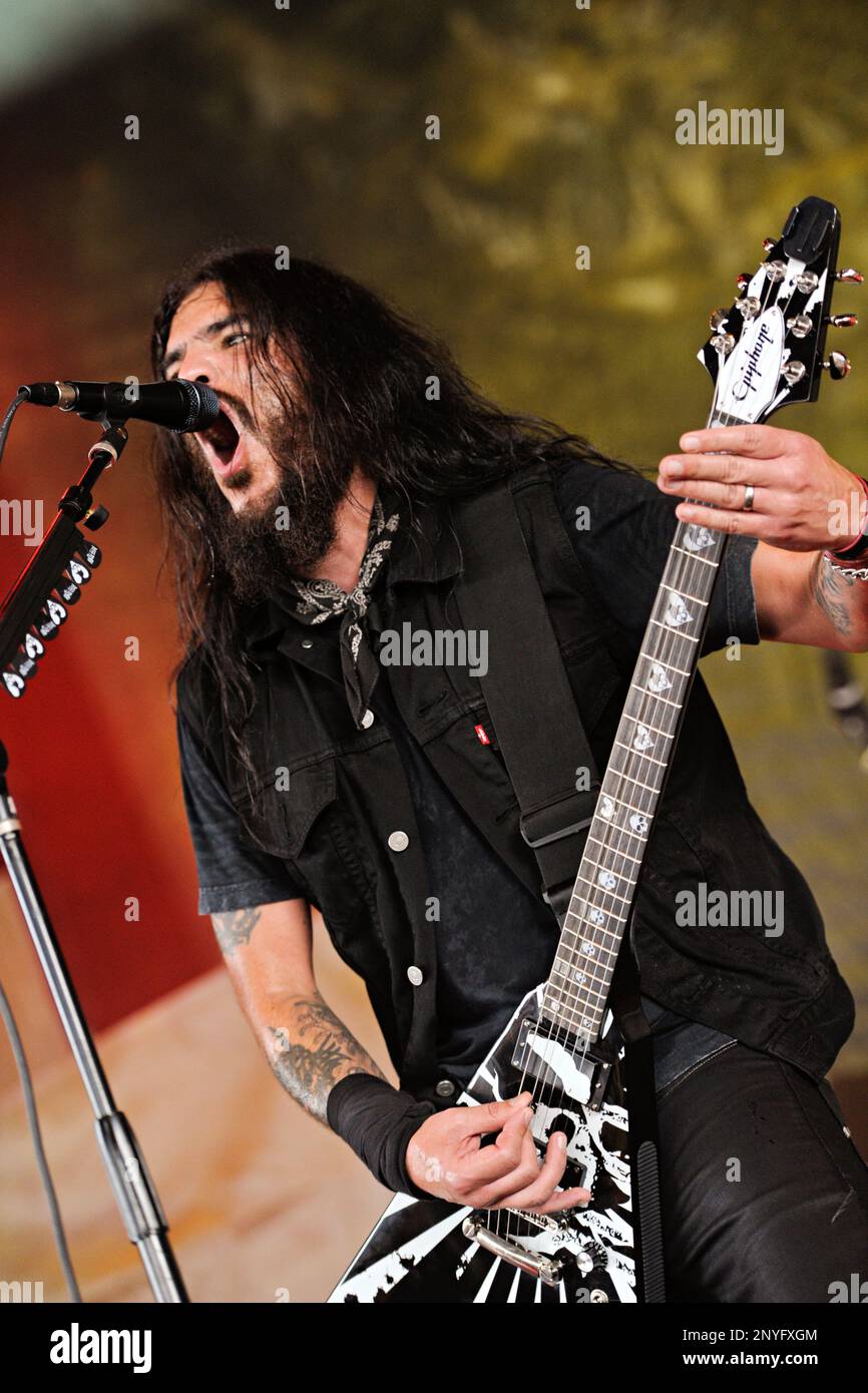 Robb Flynn of Machine Head performs during the Mayhem Music Festival at ...