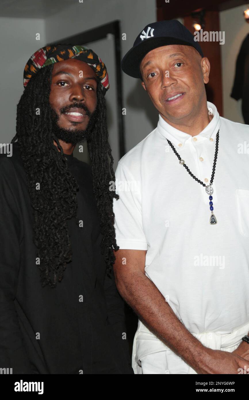 Photo by: GPRO/STAR MAX/IPx7/25/17Donte Clark and Russell Simmons are ...