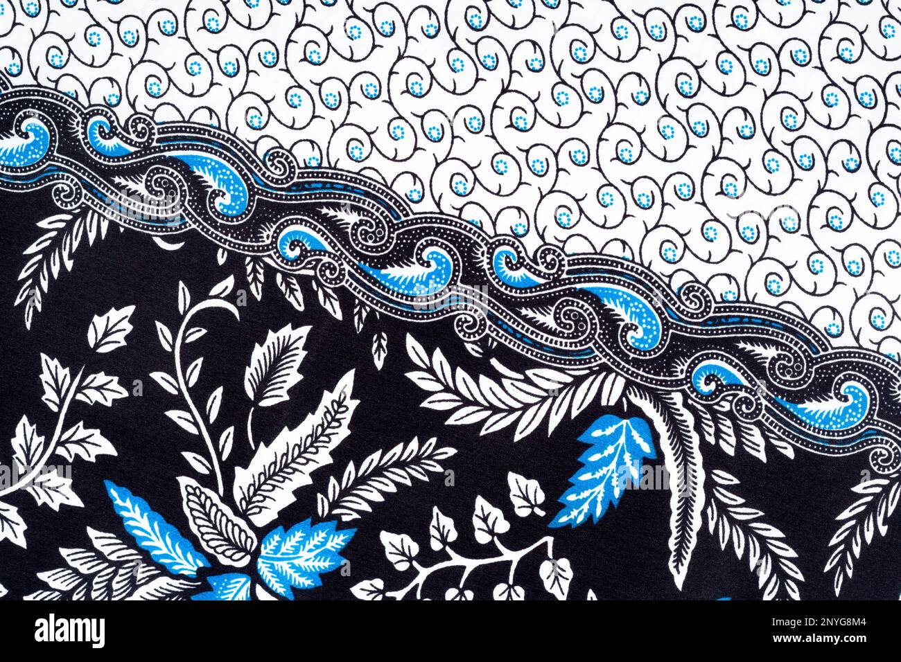 Batik square hi-res stock photography and images - Alamy
